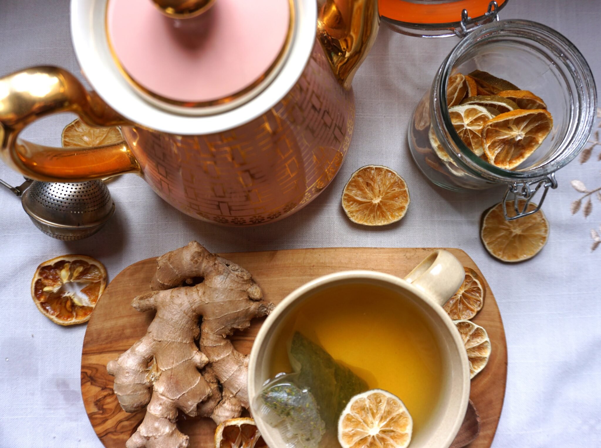 10 Simple Herbal Tea Recipes For Wintertime Support - The Outdoor ...