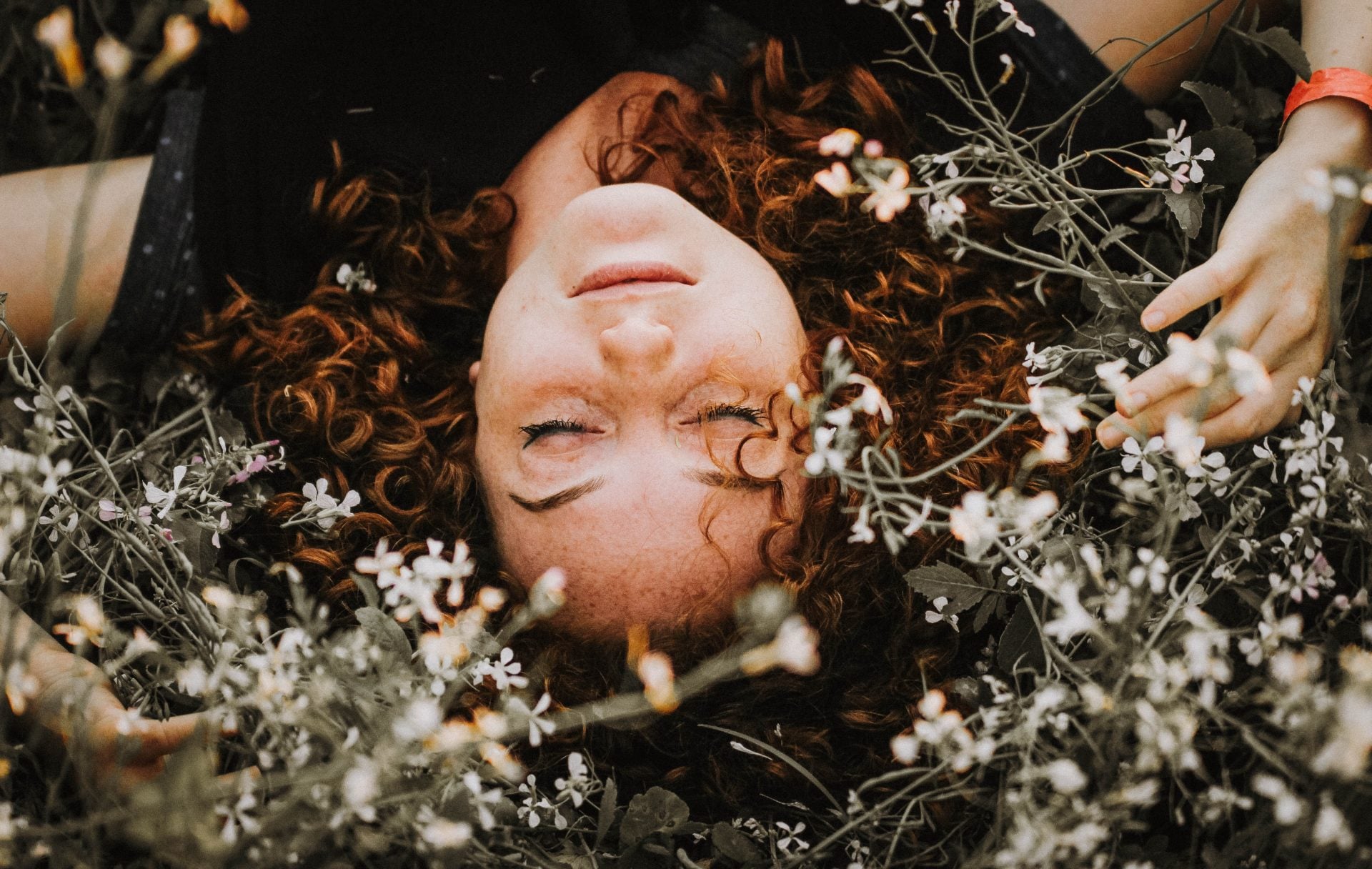 6 Powerful Beltane Plants & The Folklore Of The Season - The Outdoor ...