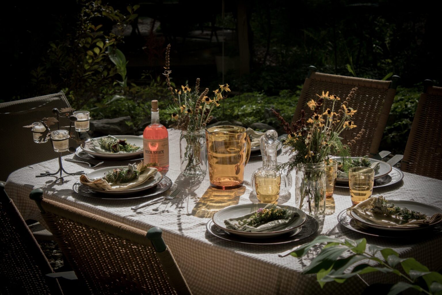 Autumn Season: 8 Tips For Hosting A Magical Fall Gathering - The ...