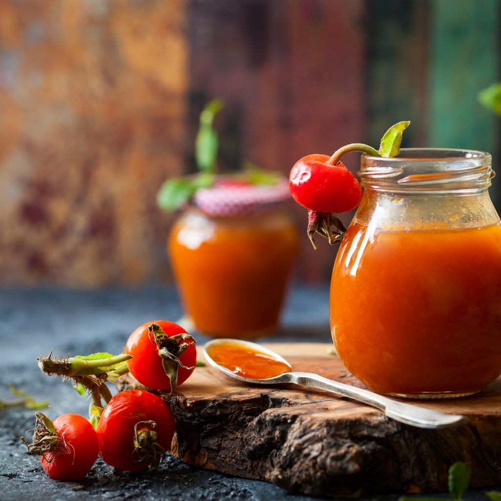 Uses For Rose Hips: Nature's Seasonal Offerings + 4 Easy Recipes - The ...