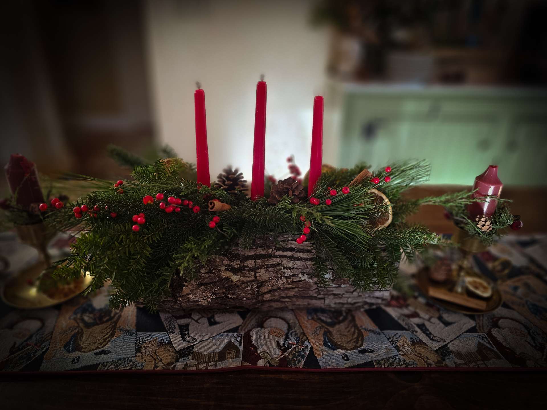 Make Your Own Yule Log: A Magical Holiday Tradition - The Outdoor ...