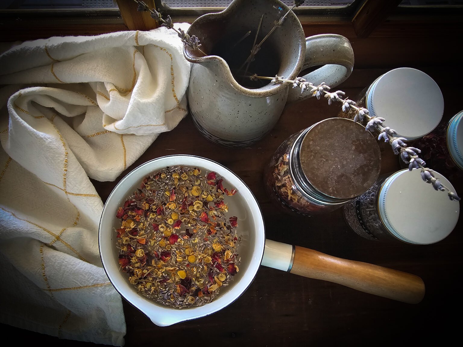 6 Easy Spring Simmer Pot Recipes - The Outdoor Apothecary